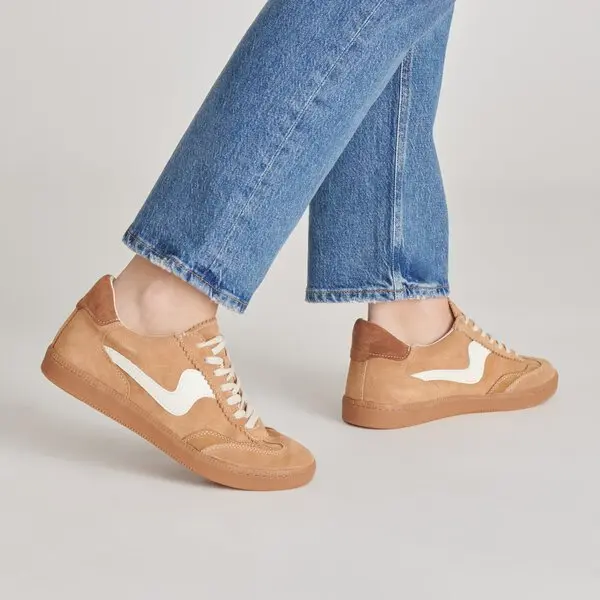 DOLCEVITA Notice Sneakers - Brown Suede