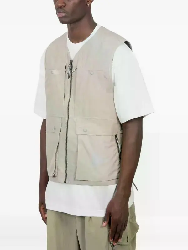 AND WANDER Zip-front Pocketed Vest