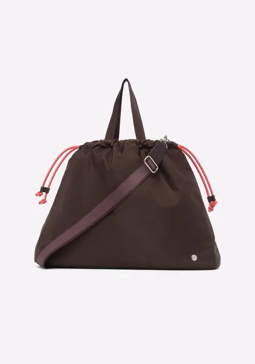 PELOTON Cinch Sack Crossbody Bag - Cocoa