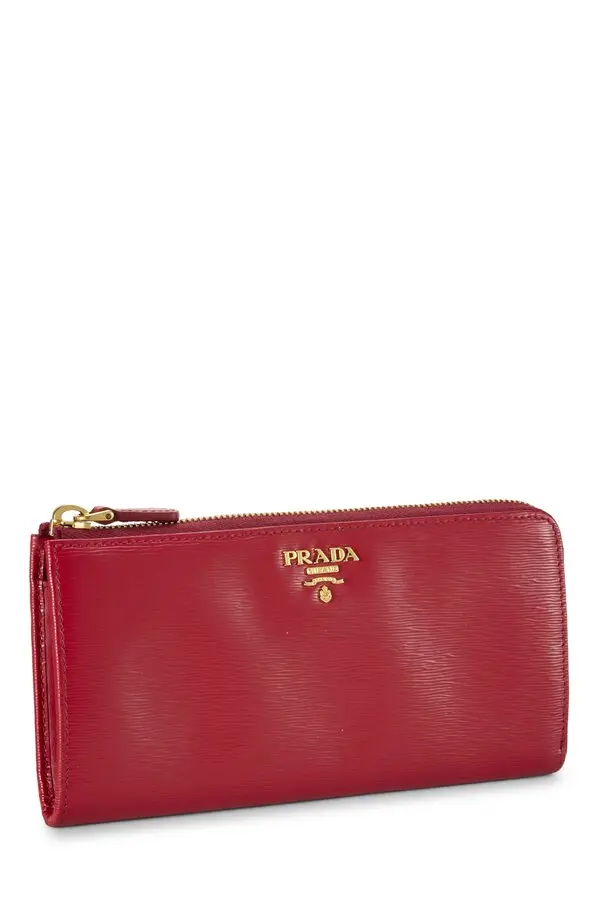 Prada Vitello Move Continental Wallet