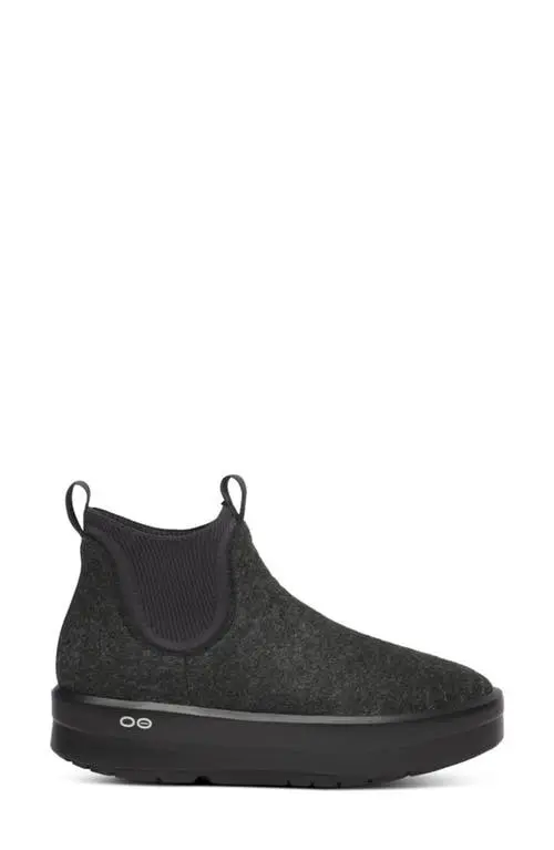 OOFOS Oomega Londoner Ankle Boots
