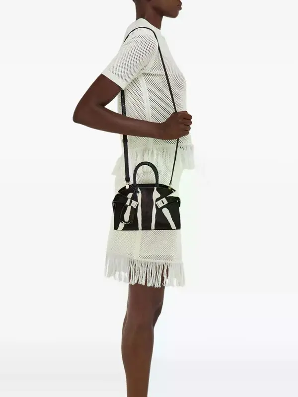 FERRAGAMO Hug Cross Body Bag - Black