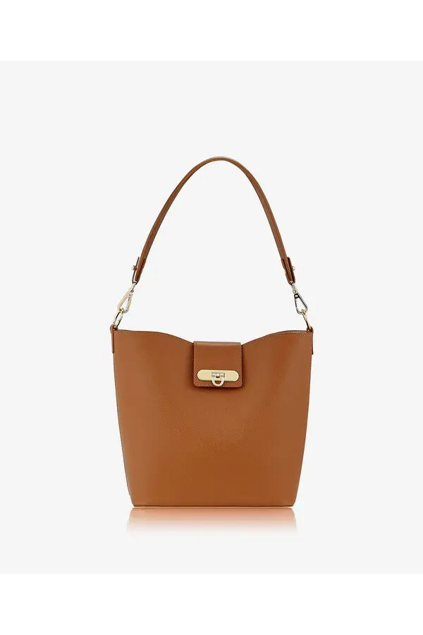 Gigi New York Isabel Bucket Bag