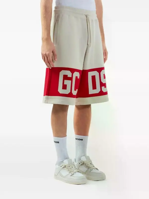 Gcds Logo-print Shorts - Neutrals