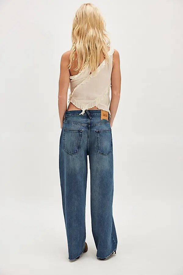 DALA Isle Ankle Jeans