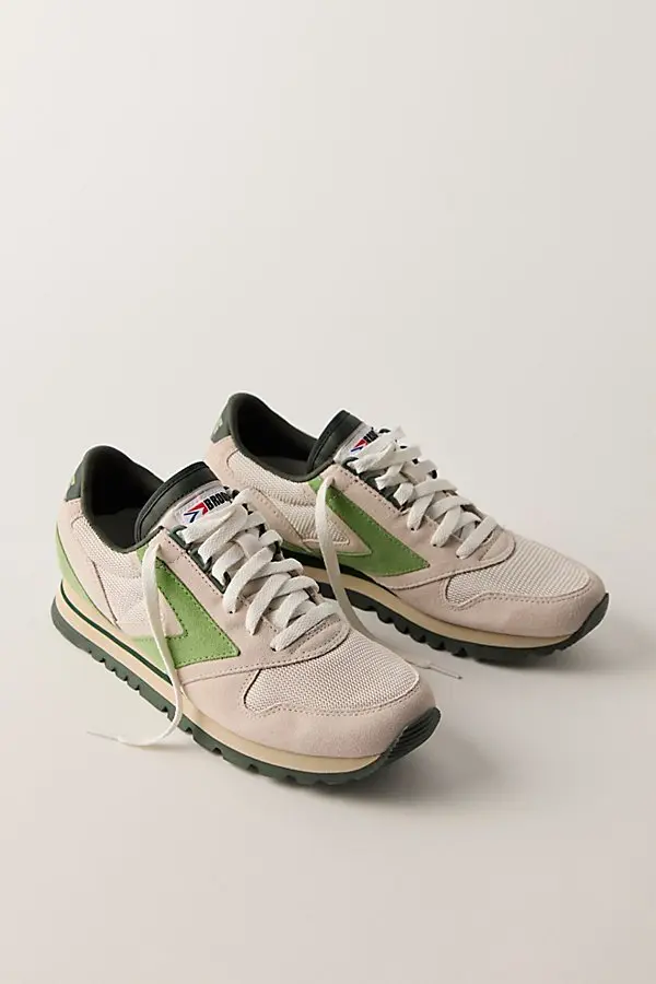 Brooks Chariot Sneakers - Coconut/bosphorus/taffy