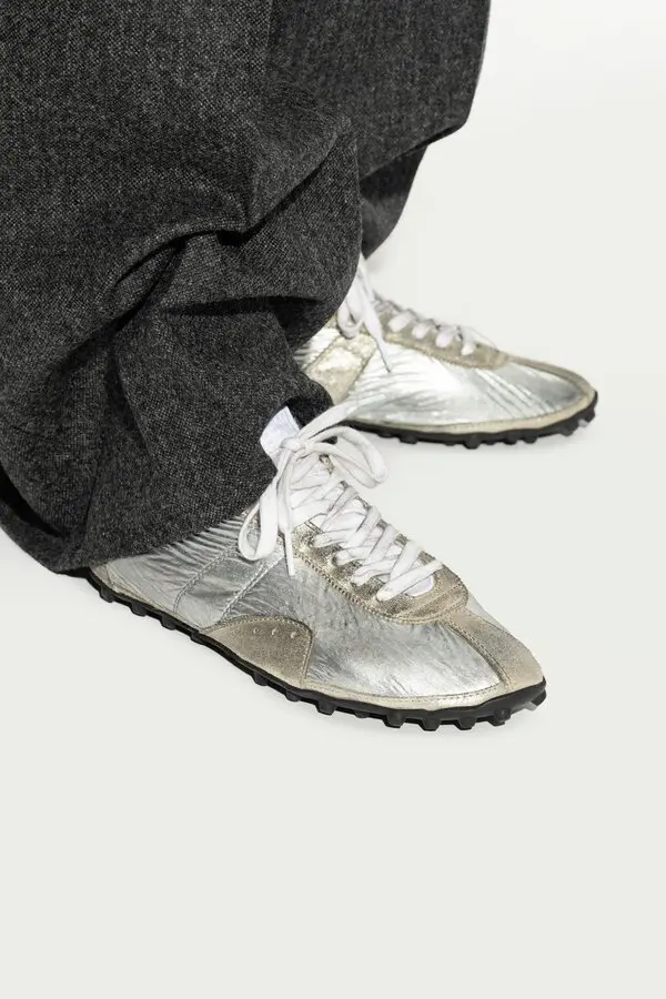 MAISON MARGIELA Low Top Metallic Sneakers - Silver