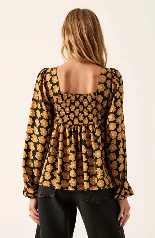 MODENAIRE Smocked Bodice Top