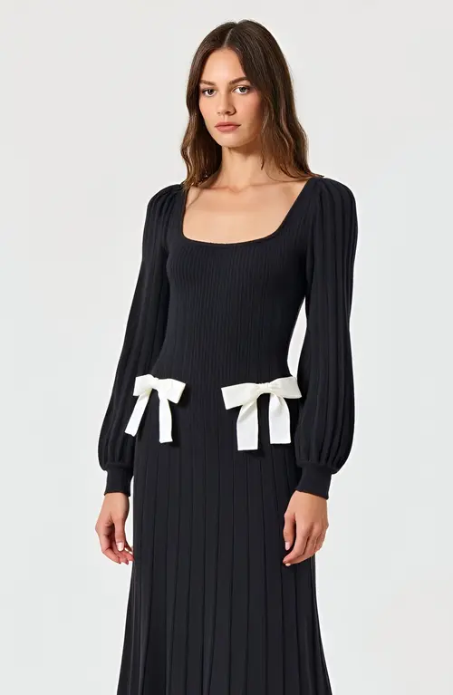 MODENAIRE Front Bow Detail Square Neck Puff Sleeve Maxi Sweater Dress