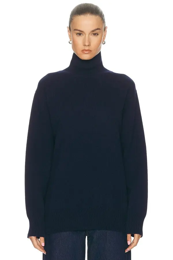 AMIYA Luna Turtleneck Sweater