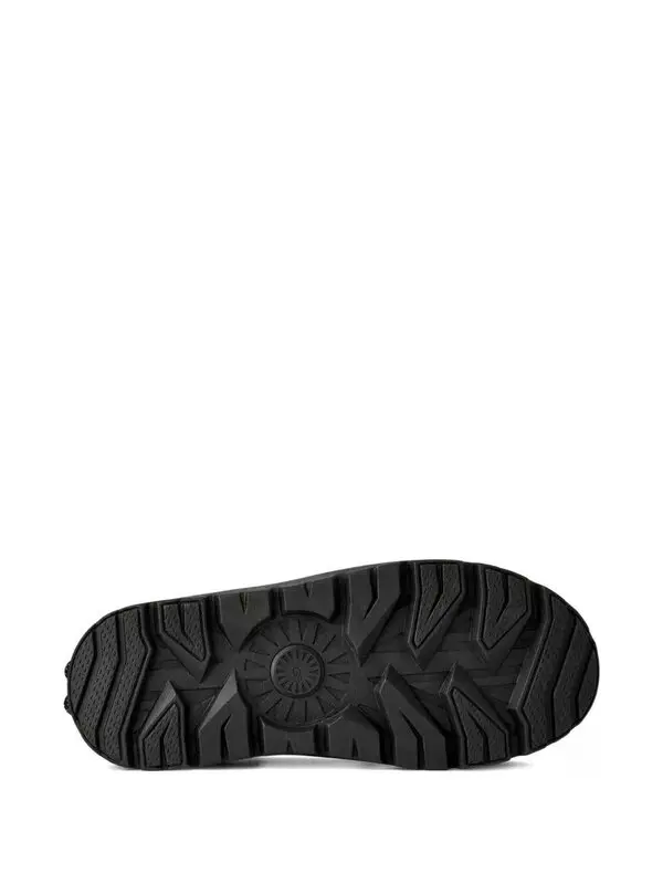 UGG Classic Ultra Mini Platform Boots
