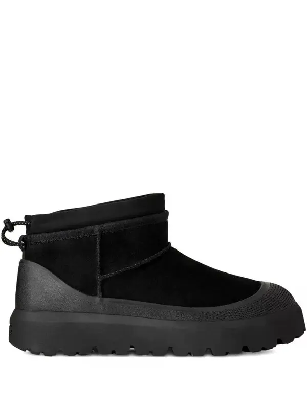 UGG Classic Ultra Mini Platform Boots - Black
