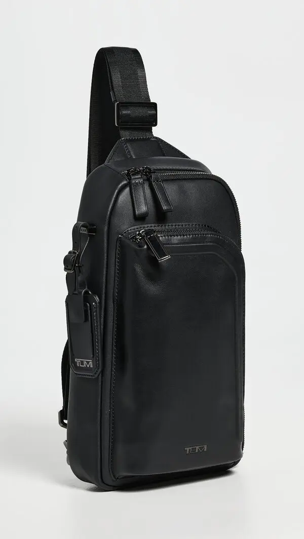 Tumi Gregory Sling - Black Bombe