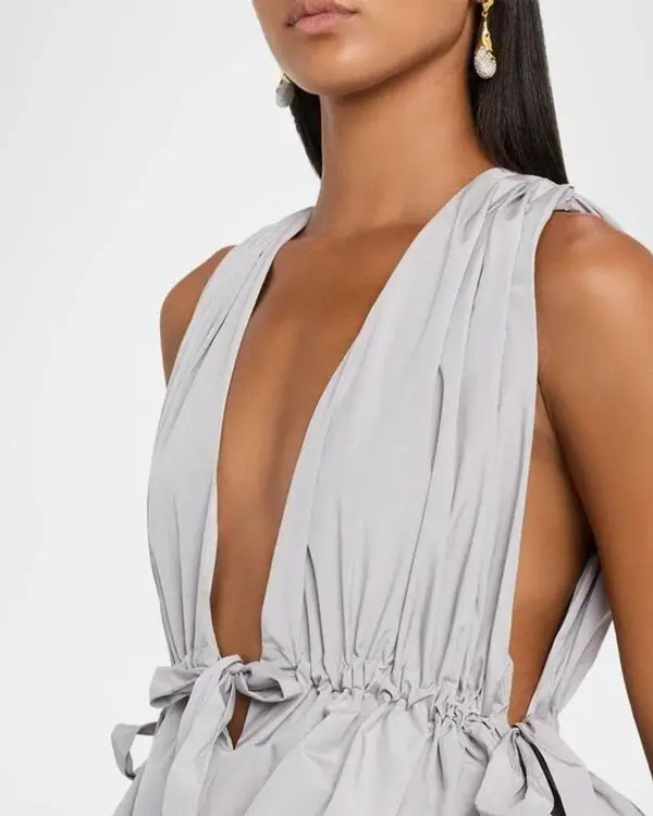 AKNVAS Alexandrina Tiered High-low Gown