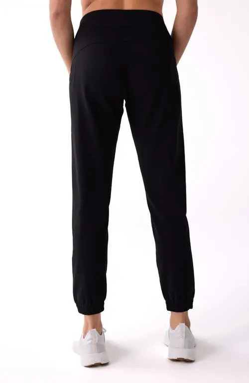 CENTERLINE ATHLETICS Courtside Track Pants - Black