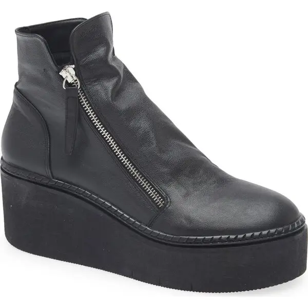 Steve Madden Drift Platform Wedge Bootie