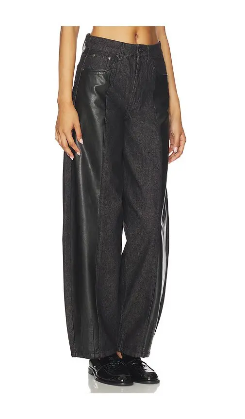 GESTUZ High Waisted Barrel Jeans