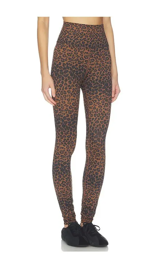 Beach Riot Piper Legging In Brown - Caramel Leopard