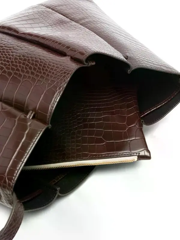 THEMOIRE Crocodile-embossed Shoulder Bag