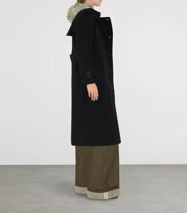Burberry Long Waterloo Heritage Trench Coat - Black