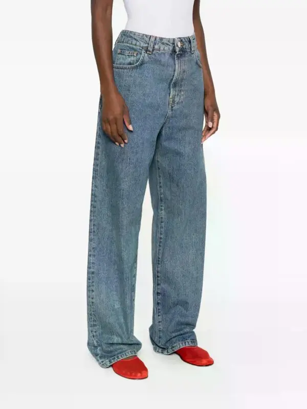RÓHE Relaxed Fit Jeans