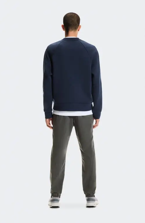 On Focus Tech Crewneck Sweatshirt - Navy