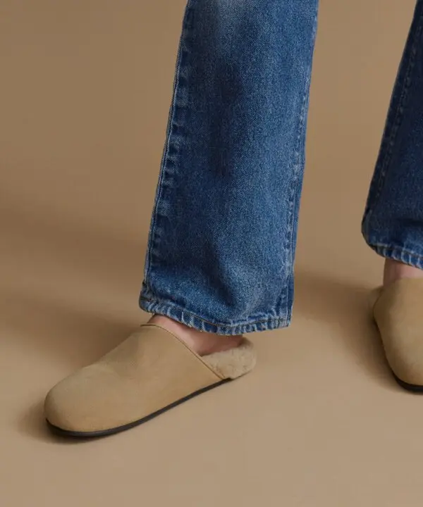 Jenni Kayne Shearling Ashby Clogs - Tan