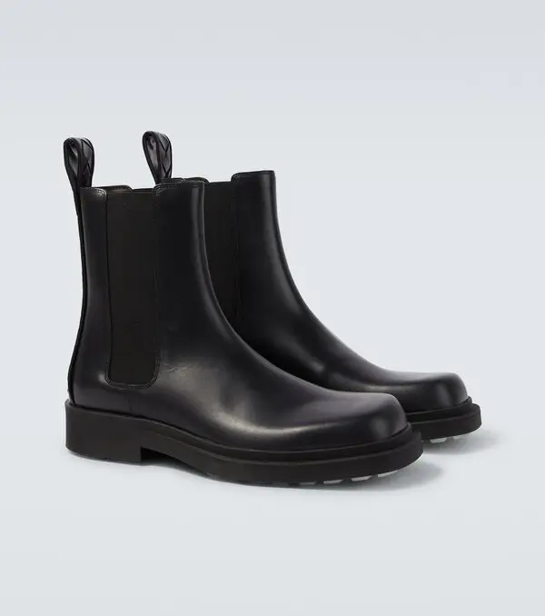 Bottega Veneta Ben Leather Chelsea Boots - Black
