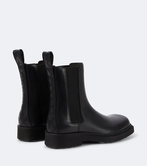 Bottega Veneta Ben Leather Chelsea Boots - Black