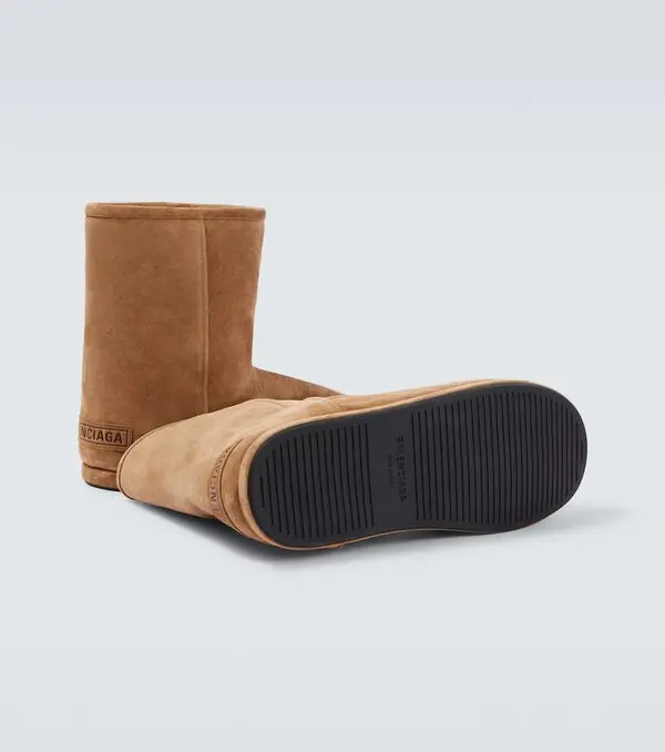 Balenciaga Alaska Suede Ankle Boots - Brown