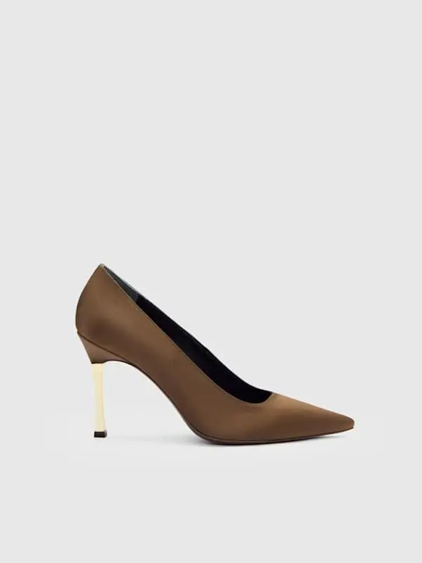 REFORMATION Joelle Heeled Pump - Pinecone Satin