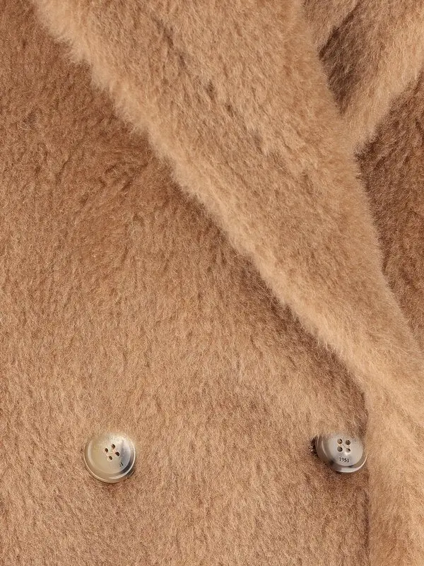 Max Mara Camel And Silk Sleeveless Coat