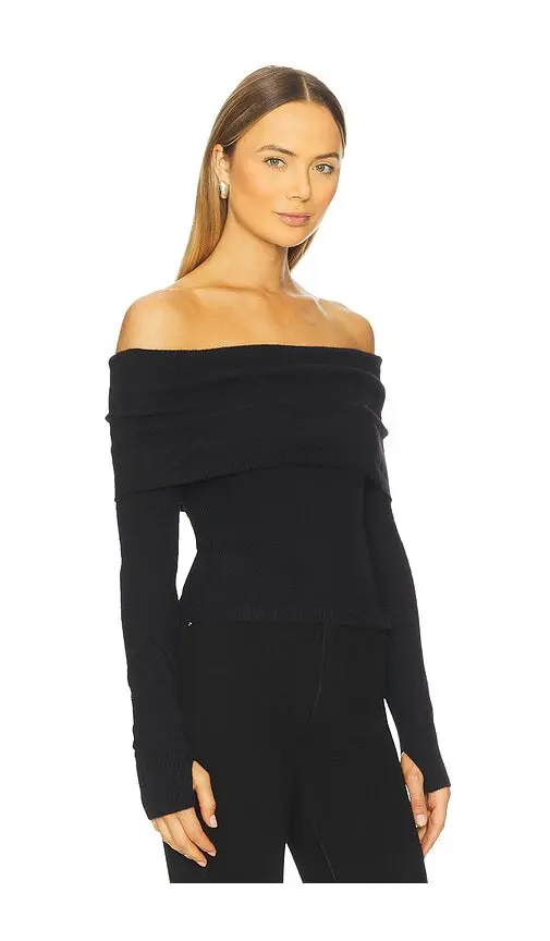 SEVEN WONDERS Barly Off Shoulder Top