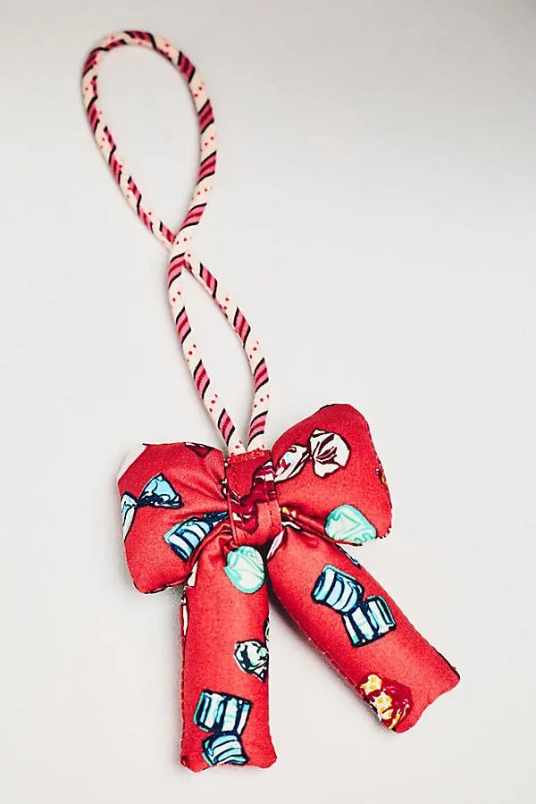 VERA BRADLEY Plush Puffy Bow Bag Charm - Diamond Patchwork Somethin' Sweet