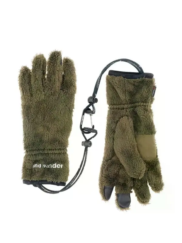 AND WANDER Detachable Carabiner Gloves - Green