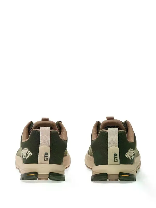 ALTRA Lone Peak Low-top Sneakers
