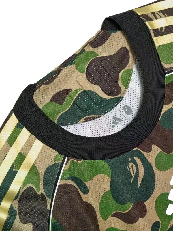 Adidas Camouflage-print T-shirt