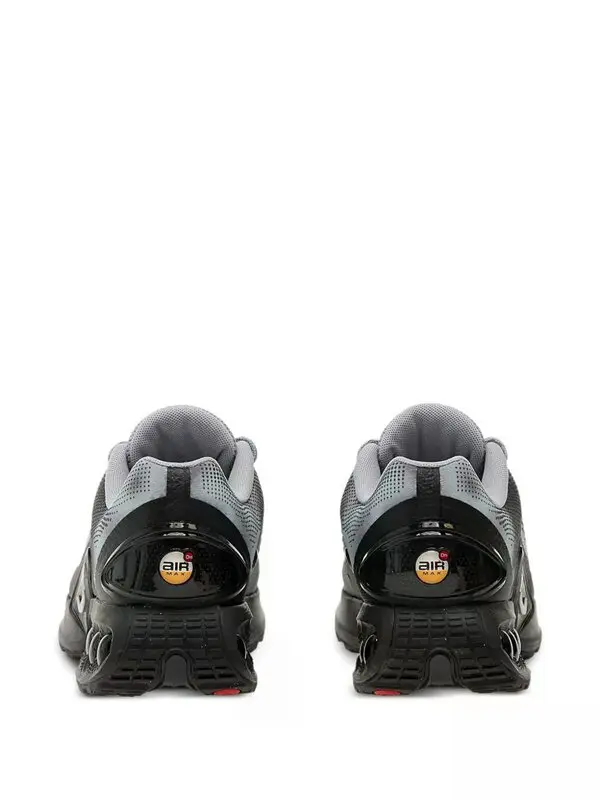 Nike Air Max Dn Nrg Sneakers - Grey