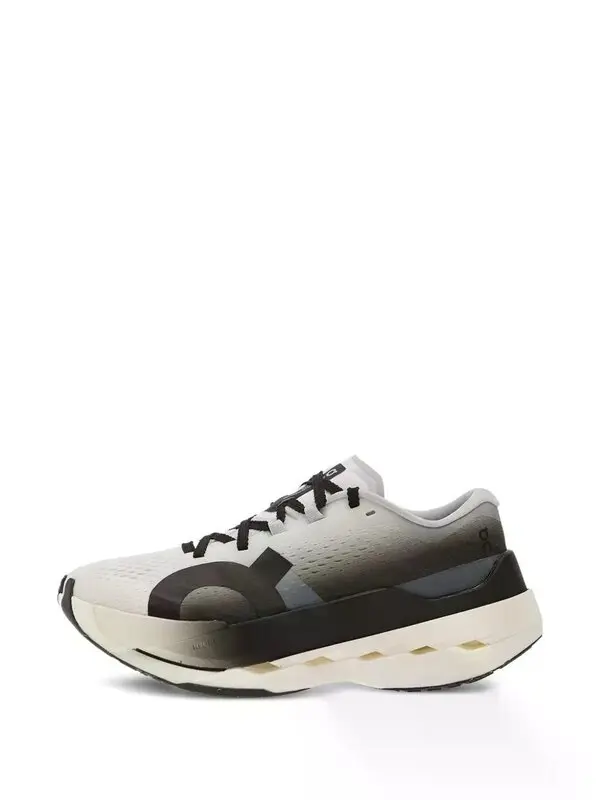 On Cloudboom Max Sneakers - White