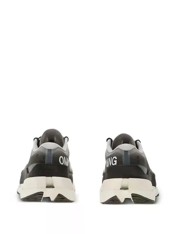On Cloudboom Max Sneakers - White