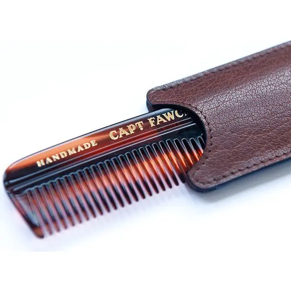 CAPTAIN FAWCETT Pocket Hair With Leather Sleeve - Comb