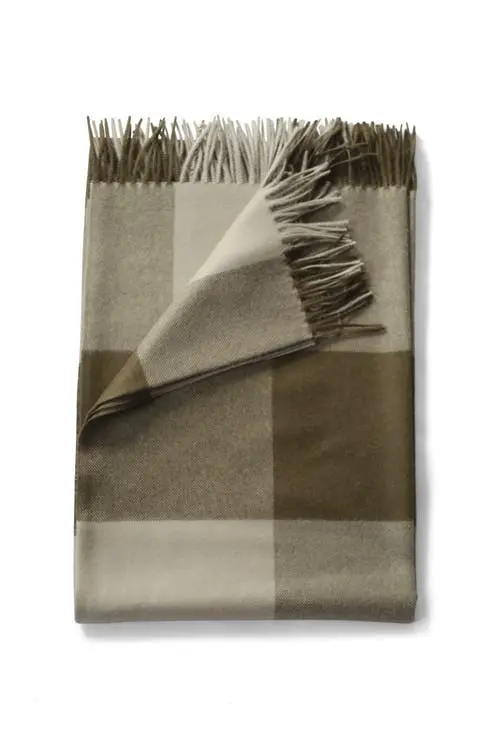 EVANGELINE 100% Baby Alpaca Throws - Olive/pearl