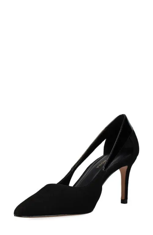 Pelle Moda Libby Pointed Toe Pump - Black