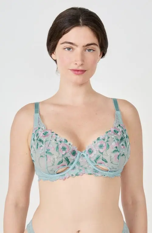 ETAM Allure Classique Embroidered Underwire Bra