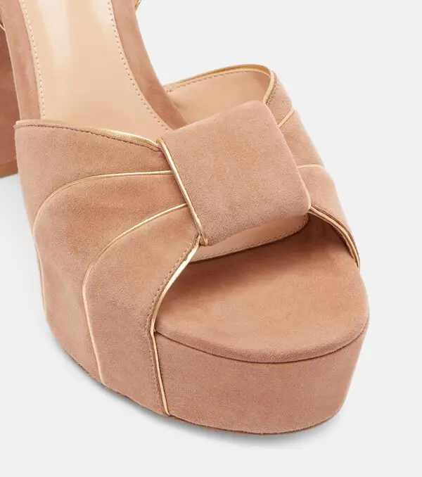 GIANVITO ROSSI 125 Suede Platform Sandals - Beige