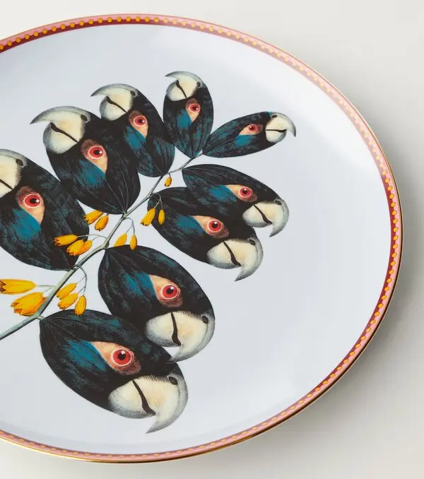 La DoubleJ Parrotstem Porcelain Decorative Plate
