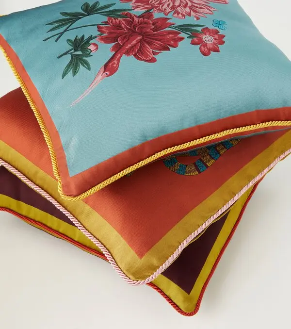 La DoubleJ Birdbloom Cushion