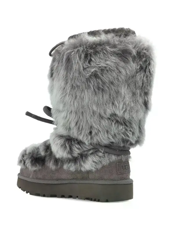UGG Chalet Lace-up Boots - Grey