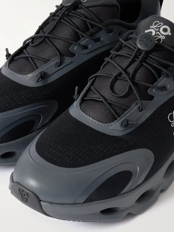 Loewe On 8 Cloudsolo Sneakers - Black