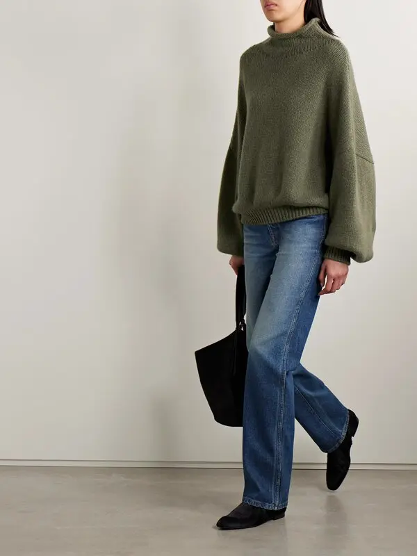 Khaite Juniper Cashmere Turtleneck Sweater - Green